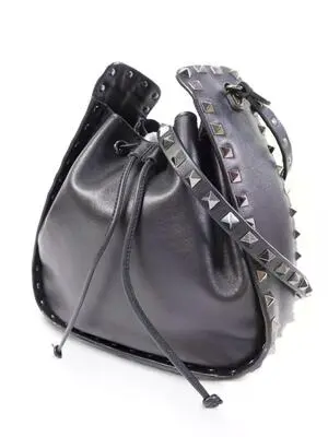 Valentino Garavani Rockstud Leather Bucket Bag - Black