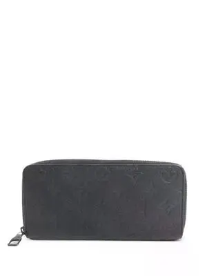 LOUIS VUITTON Zip-around Taurillon Monogram Wallet
