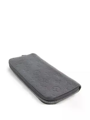 LOUIS VUITTON Zip-around Taurillon Monogram Wallet
