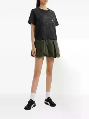 Izzue Embroidered Detail T-shirt