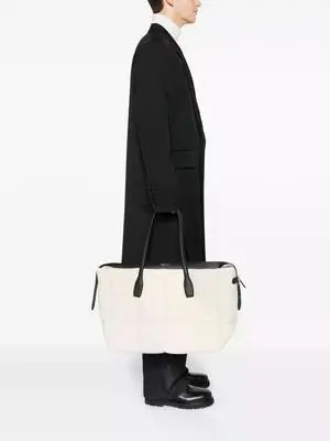 VEECOLLECTIVE Quilted Shoulder Bag