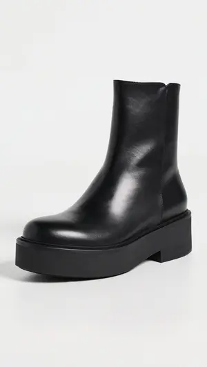 GIANVITO ROSSI Hiro Vitello Zip Up Boots