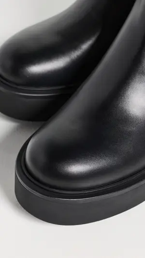 GIANVITO ROSSI Hiro Vitello Zip Up Boots