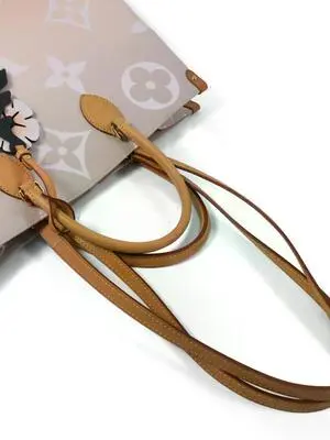 LOUIS VUITTON Monogram Giant On The Go Gm Shoulder Bag