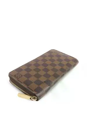 LOUIS VUITTON Damier Ebene Zippy Wallet