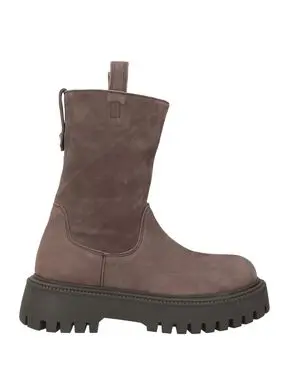 INUOVO Chocolate Leather Ankle Boots