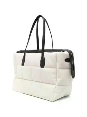 VEECOLLECTIVE Quilted Shoulder Bag
