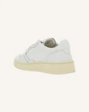 AUTRY Leather Lace-up Sneakers