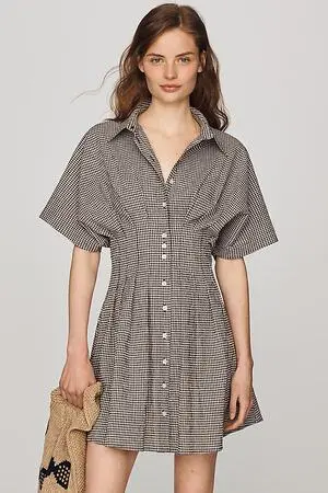 Exaggerated Sleeve Dresses