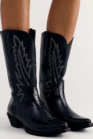 Matisse Round-up Western Boots - Black