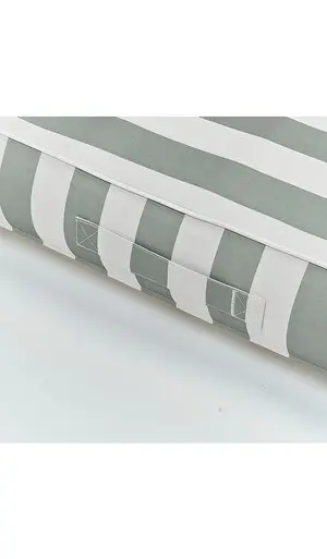 SUNNYLIFE Luxe Lounger