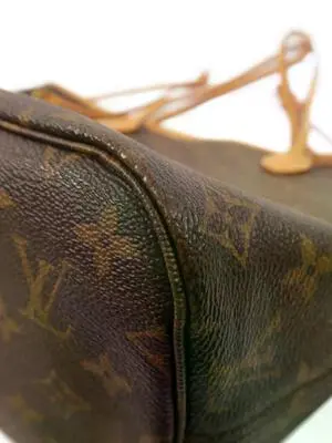 LOUIS VUITTON Neverfull Mm Monogram Tote Bag