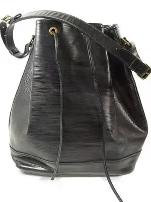 LOUIS VUITTON Epi Noé Shoulder Bag - Black
