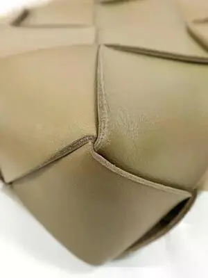 Bottega Veneta Intrecciato Shoulder Bag - Green