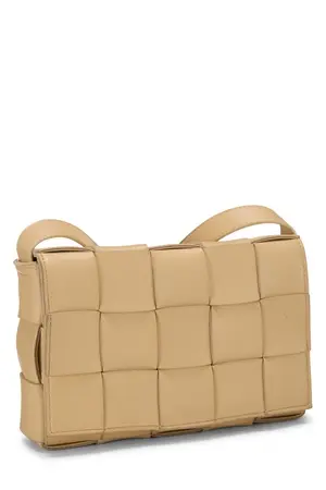 Bottega Veneta Maxi Intrecciato Cassette Bag - Beige