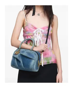 Marc Jacobs Small Wave Shoulder Bag