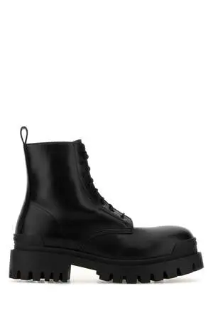 Balenciaga Leather Strike Ankle Boots - Black
