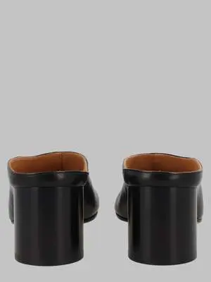 MAISON MARGIELA Tabi Leather Mule - Black