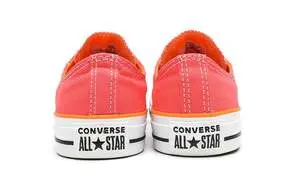 CONVERSE Chuck Taylor All Star Ox Sneakers - Pink