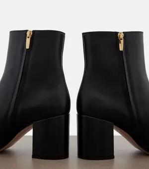 GIANVITO ROSSI Joelle Leather Ankle Boots - Black