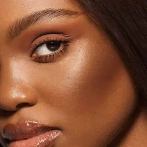 VIEVE Modern Radiance Cream Bronzer - Deep