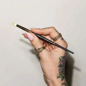VIEVE 221 Eyeshadow Smudger Brush