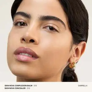 VIEVE Skin Nova Complexion Balm 210 - Medium