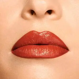 VIEVE Satin Slip Lipstick Hickie - Red