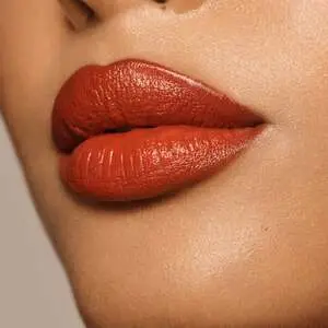 VIEVE Satin Slip Lipstick Hickie - Red