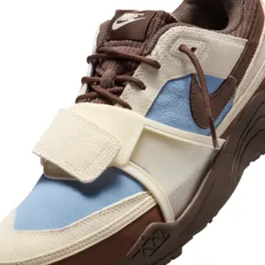 Nike Zoom Field Jaxx Athletic Shoes