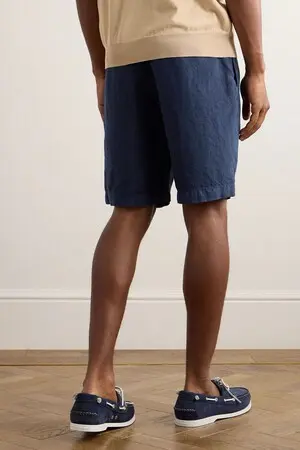 Boglioli Pleated Linen Shorts
