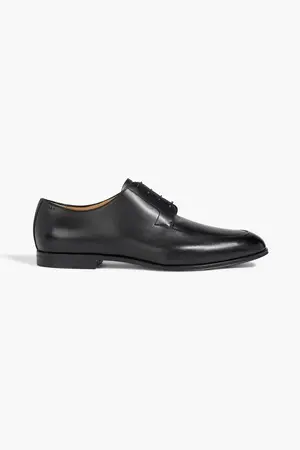 Tie Fastening Derbys