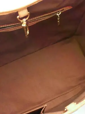 LOUIS VUITTON Monogram Batignolles Vertical Tote Bag