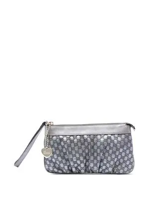 Gucci Microssima Heart Wristlet Pochette Clutch Bag - Silver