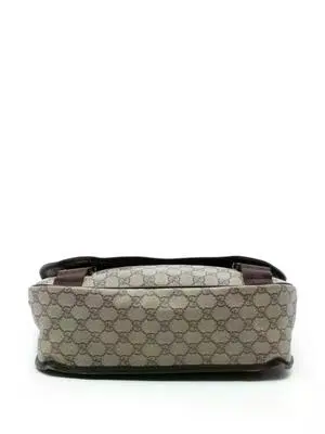 Gucci Gg Supreme Crossbody Bag