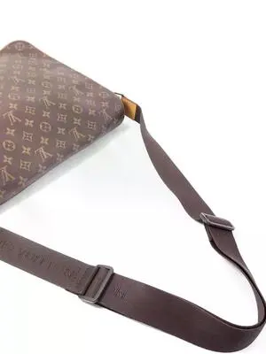 LOUIS VUITTON Abbesses Messenger Bag