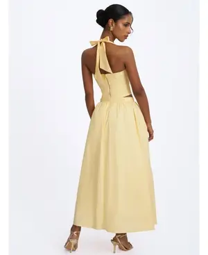 MISS CIRCLE NEW YORK Wilsie Ruched Halter Top