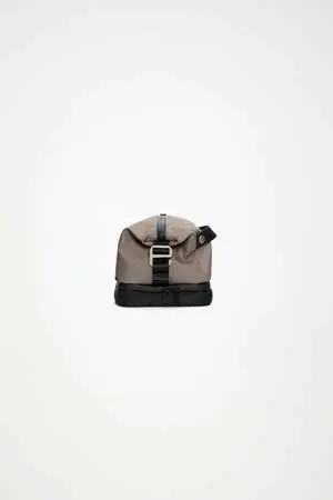Rains Otaru Wash Bag - Cinder