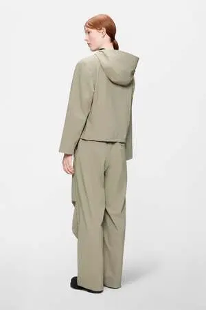 Rains Suva Hardshell Cropped Jacket With Drawstring Hood And Zip Pockets - Beige