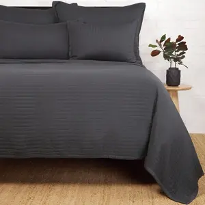 POM POM AT HOME Carlyle Coverlet, Queen - Midnight