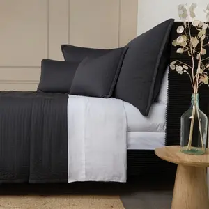 POM POM AT HOME Carlyle Coverlet, Queen - Midnight