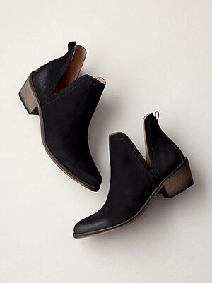 Overland S Cassidy Distressed Leather Ankle Boots - Black