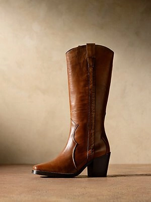 BOS & CO Wynona Leather Boots