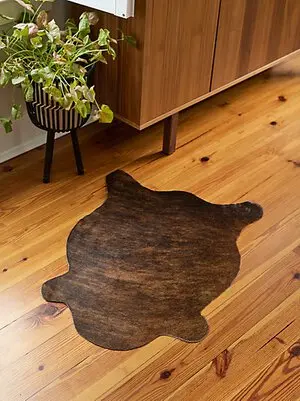Overland 2' X 3' Mini Shaped Argentine Cowhide Rug - Multi
