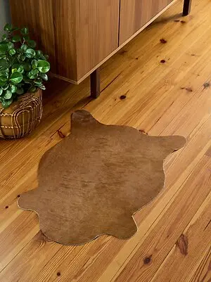 Overland 2' X 3' Mini Shaped Argentine Cowhide Rug