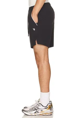 Vuori Crosscourt Unlined 7 Short