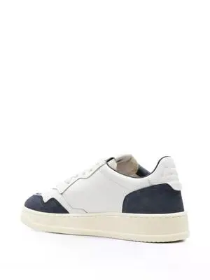AUTRY Medalist Leather Sneakers