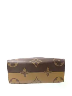 LOUIS VUITTON Giant Monogram On The Go Tote Bag - Brown
