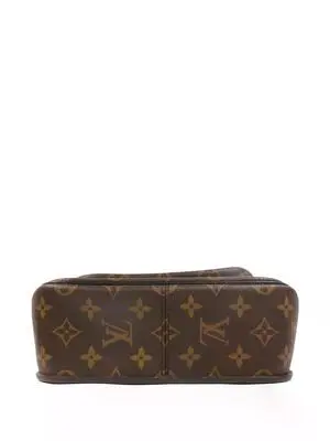 LOUIS VUITTON Passy Monogram Shoulder Bag - Brown