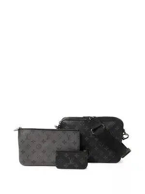 LOUIS VUITTON Messenger Bag